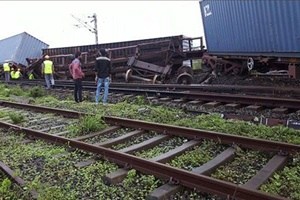 Rain Seven trains diverted, one cancelled as Surat-Nandurbar MEMU train ...