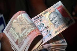 Exchange limit of old Rs 500 and Rs 1000 lowered to Rs 2000 to reduce ...