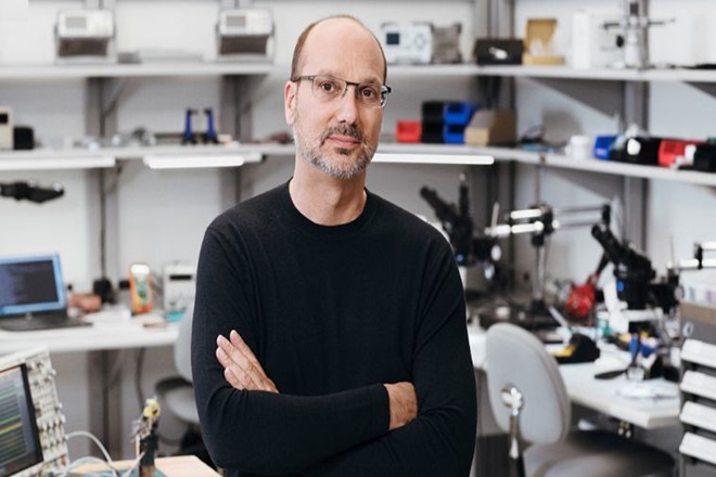 Father of Android, Andy Rubin finally reveals new ‘Essential ...