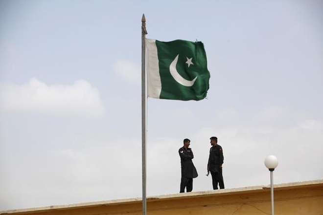 Pakistan Navy chief Muhammad Zakaullah calls on top Sri Lankan ...