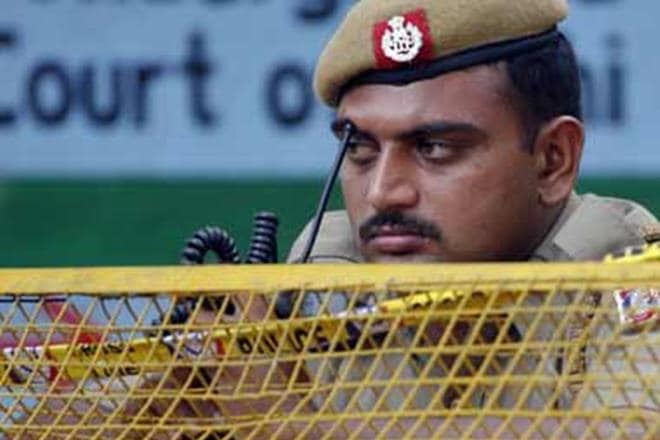 Uttar Pradesh government transferred 40 IPS officers including DG, ADG ...