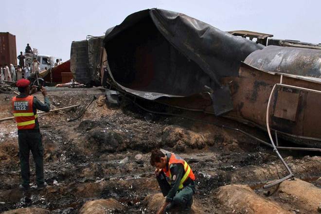 Shell Pakistan says to pay fine for tanker fire that killed 217 - World ...