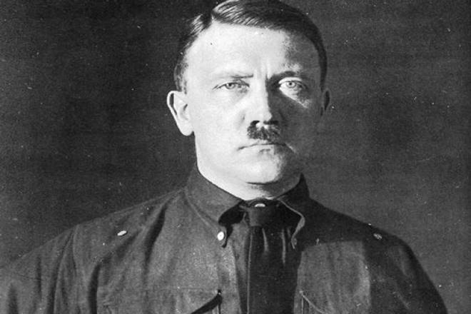 Monogrammed pair Adolf Hitler’s boxers may fetch $5,000 at auction ...