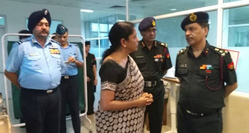 Nirmala Sitharaman at the LoC in JK on surgical strikes anniversary ...