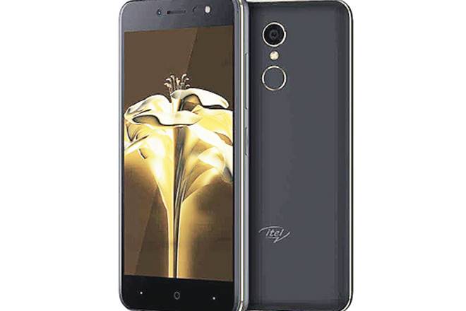 ITEL S41 priced at Rs 6,990 is a decent budget phone with attractive ...