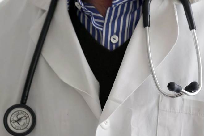 Indian-origin doctor Balvinder Mehat cleared over circumcision of baby ...