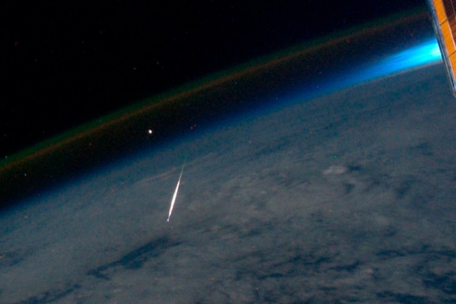 Why meteoroids explode before reaching Earth decoded - Science News ...