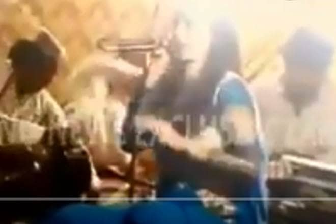 Pakistan shocker: Pregnant Larkana singer shot dead while singing in ...
