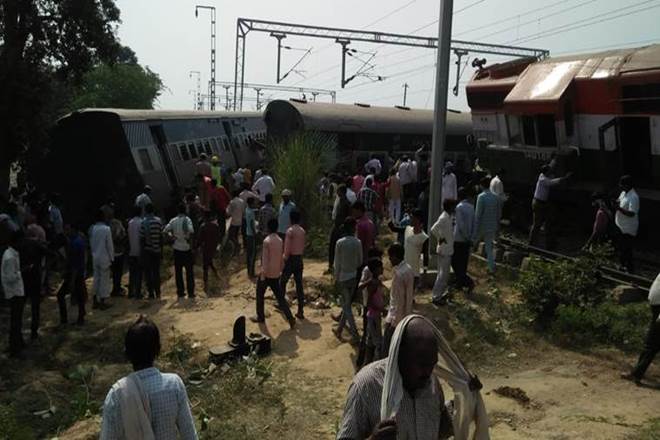 New Farakka Express derailment in Rae Bareli: Special train, buses ...