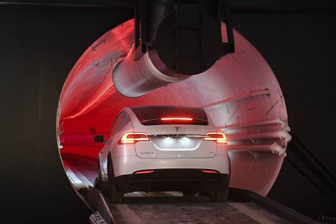Elon Musk’s new underground tunnels looks right out of space: Check out ...