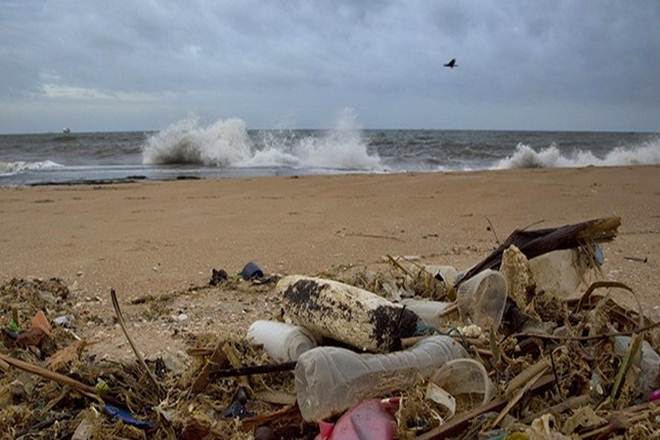 Plastic pollution covers Indian Ocean! One million shoes, 413 million ...