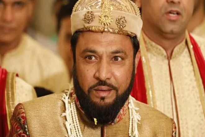 Mughal descendant Prince Habeebuddin Tucy promises gold brick for Ram ...