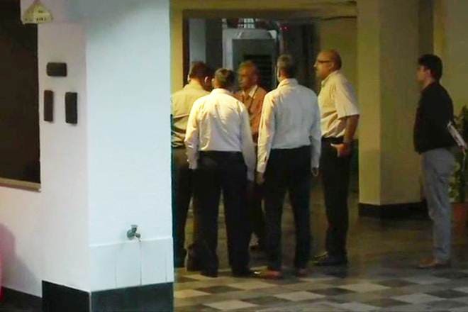 INX Media scam: CBI officials scale wall to enter P Chidambaram’s ...