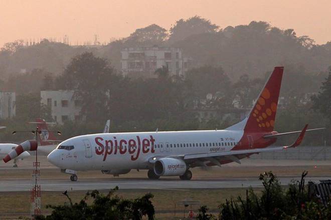 Coronavirus hits domestic flights! Check Spicejet flight cancellation ...