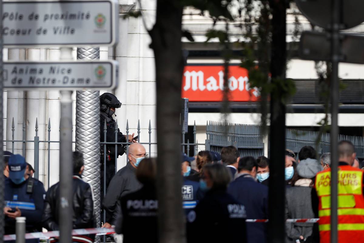 France: Three dead in knife attack in Nice church, official says ...