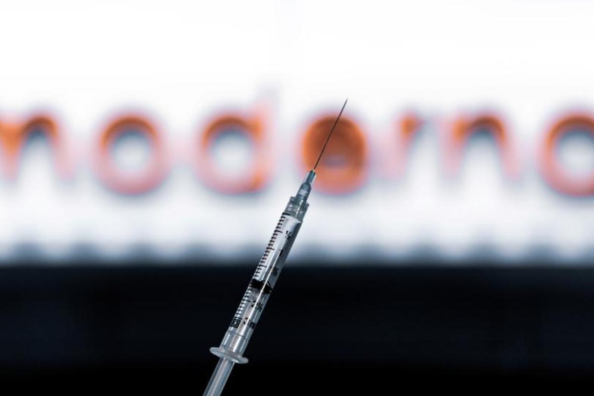 Moderna CEO Stephane Bancel says vaccine likely to protect from Covid ...