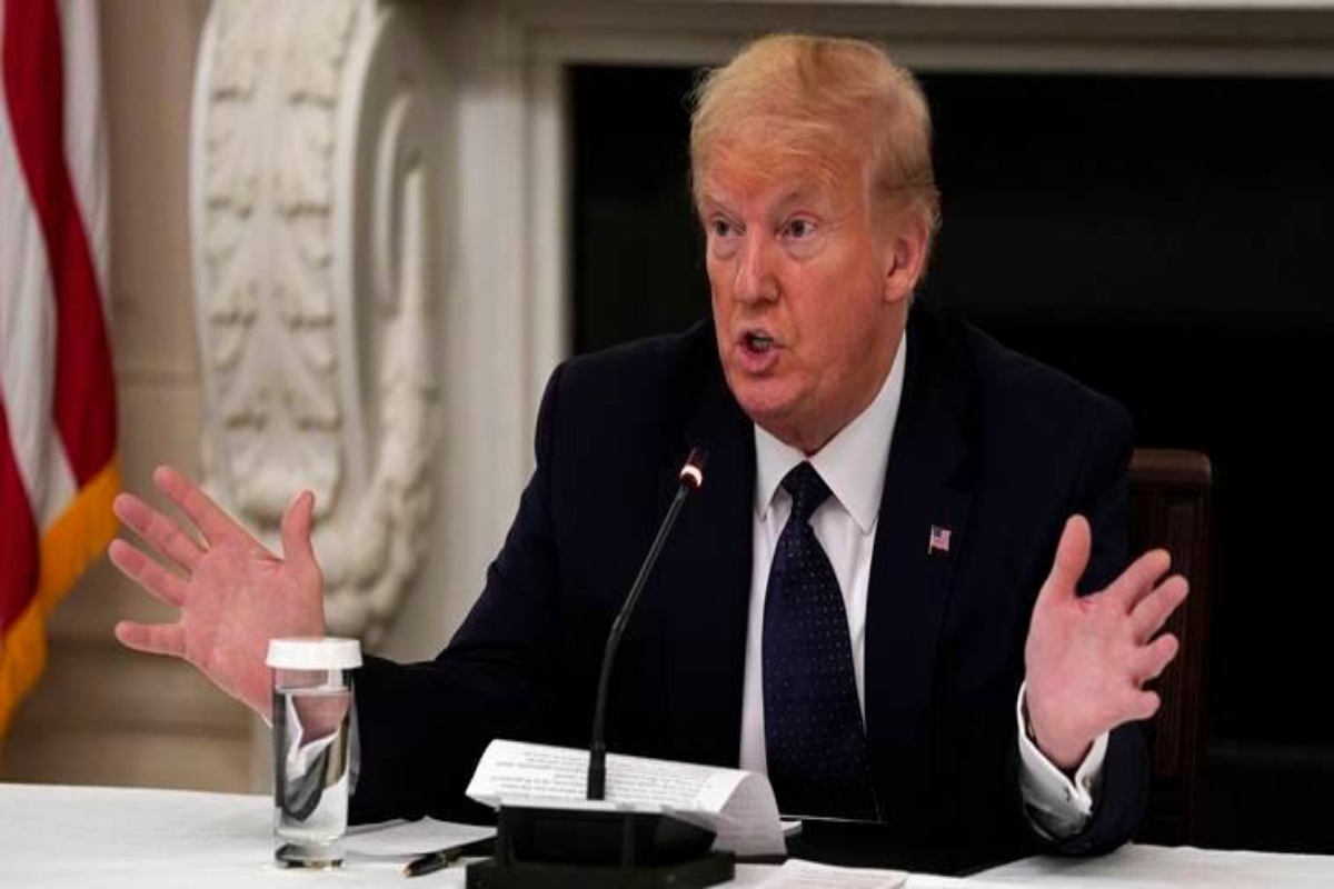 Twitter deletes new Trump tweets on @POTUS, suspends campaign account ...