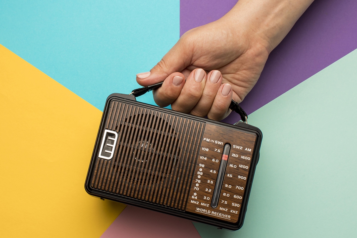 Back with a bang; radio industry witnesses the return of ads as volume ...