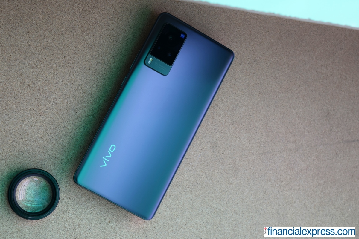 Vivo X60 Pro review: This phone deserves more attention - Technology ...