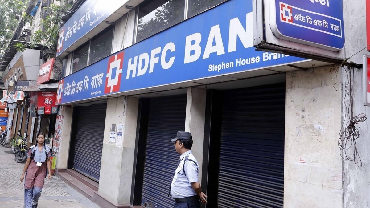 HDFC Bank to buy up to 10% in Go Digit Life for Rs 50-70 cr - Banking ...