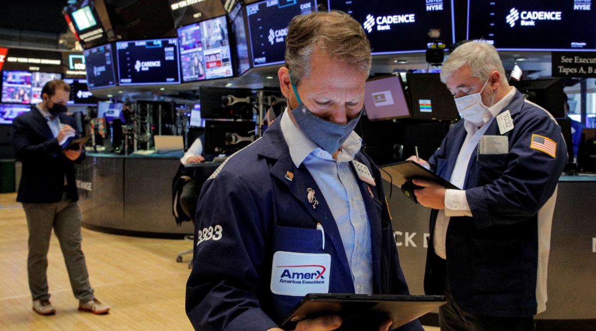 Wall St struggles to gain as soaring Treasury yields hurt earnings ...