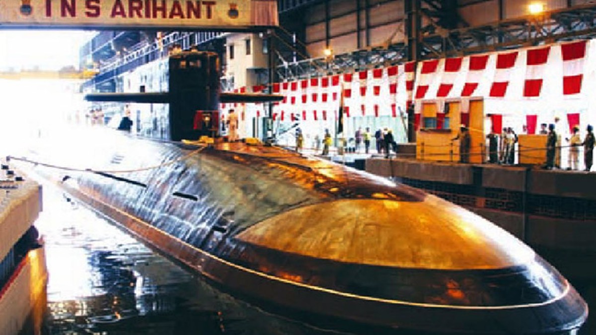 INS Arihant successfully test fires submarine-launched ballistic ...