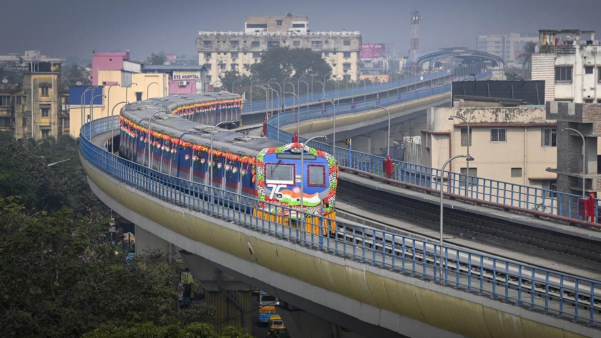 Kolkata Metro Joka-Taratala to start its maiden service on January 2 ...