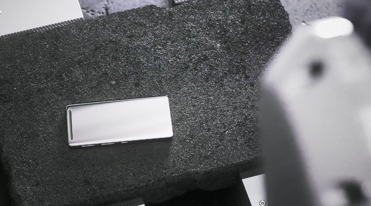Corning launches Gorilla Glass Victus 2 with improved durability ...