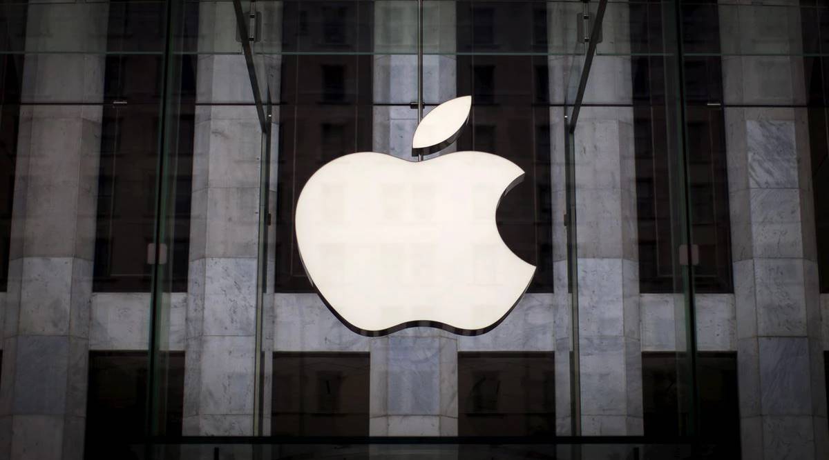 Apple to launch biggest MacBook Air ever with 15-inch screen in early ...