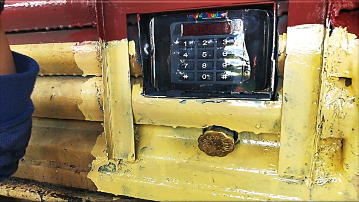 Eastern Railway introduces GPS-based electronic lock to strengthen ...