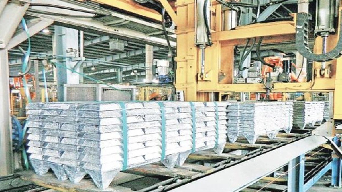 Govt to sell some stake in HZL this fiscal: DIPAM Secy - Industry News ...
