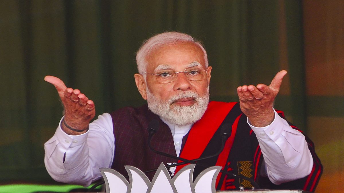 ‘Karara jawab milega’: Modi takes on Congress over ‘Kabra Khudegi ...