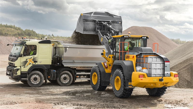 Volvo Construction Equipment expands electric offerings, plans ...