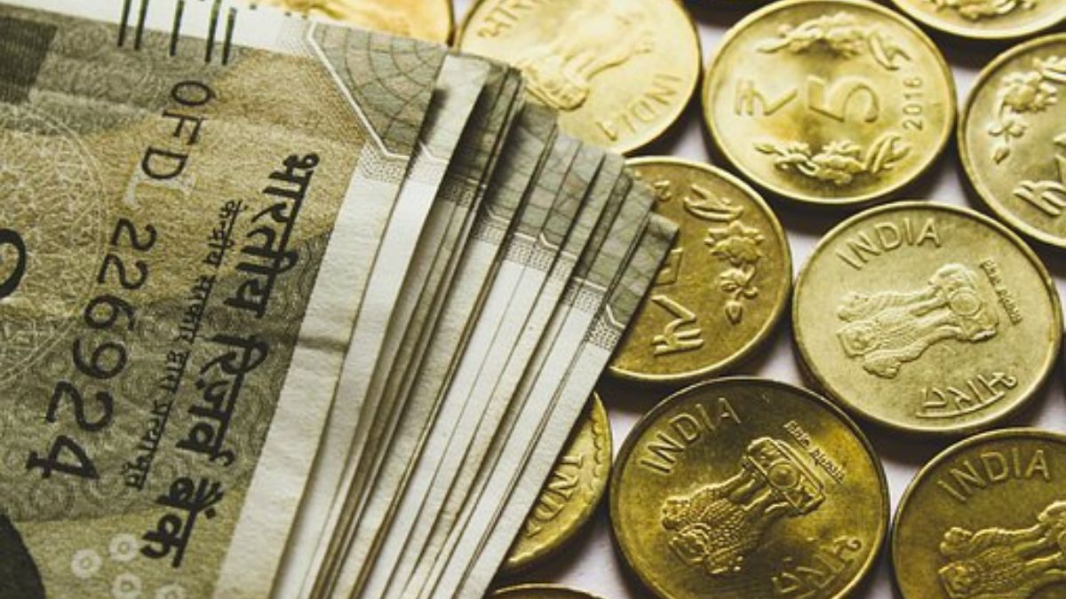 Rupee falls 10 paise to close at 82.74 against US dollar - Market News ...