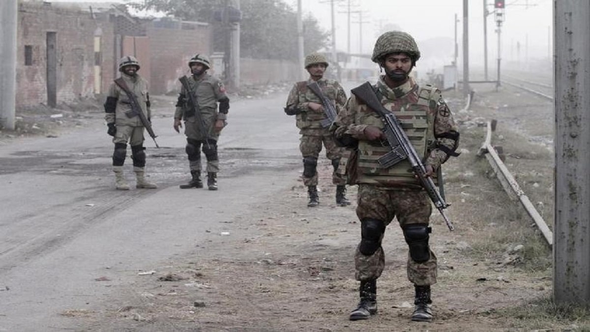 No salaries, no food for Pakistan army: Economic crisis hits hard ...