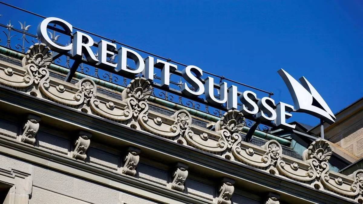 Credit Suisse says customer outflows have stabilized but not reversed ...