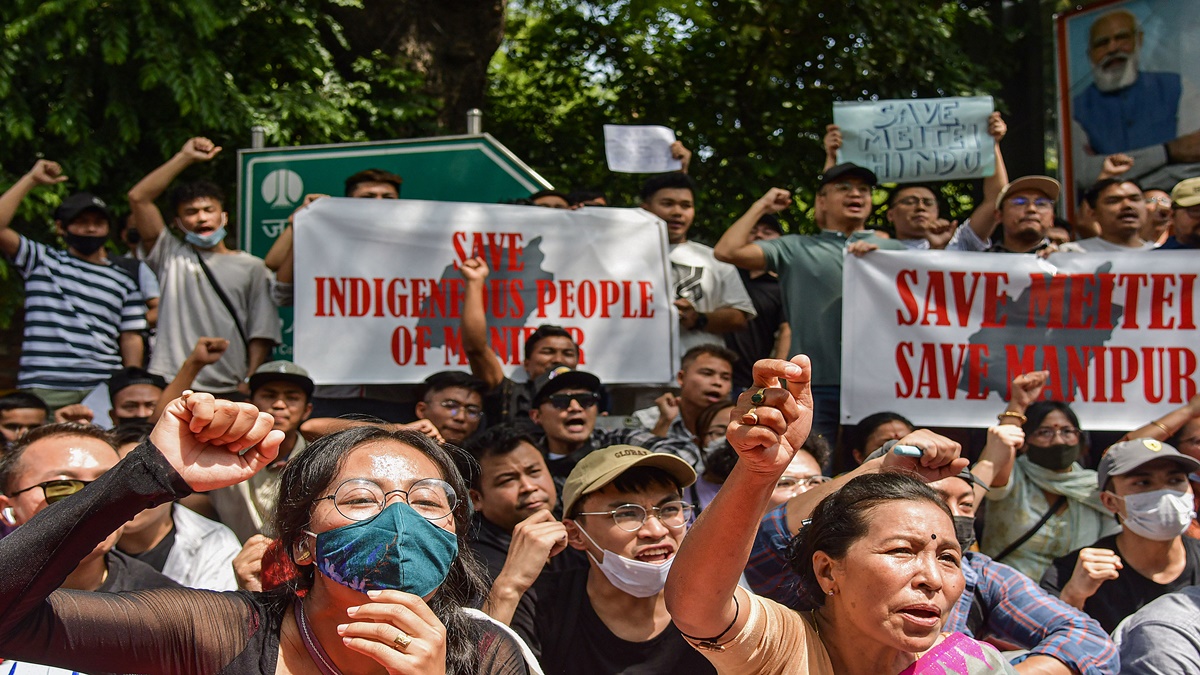 Manipur violence: Death toll mounts to 54, Imphal Valley returning to ...