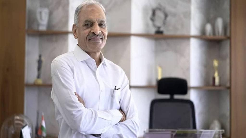 From sleeping on Railway platforms to building Rs 35,800 crore company ...