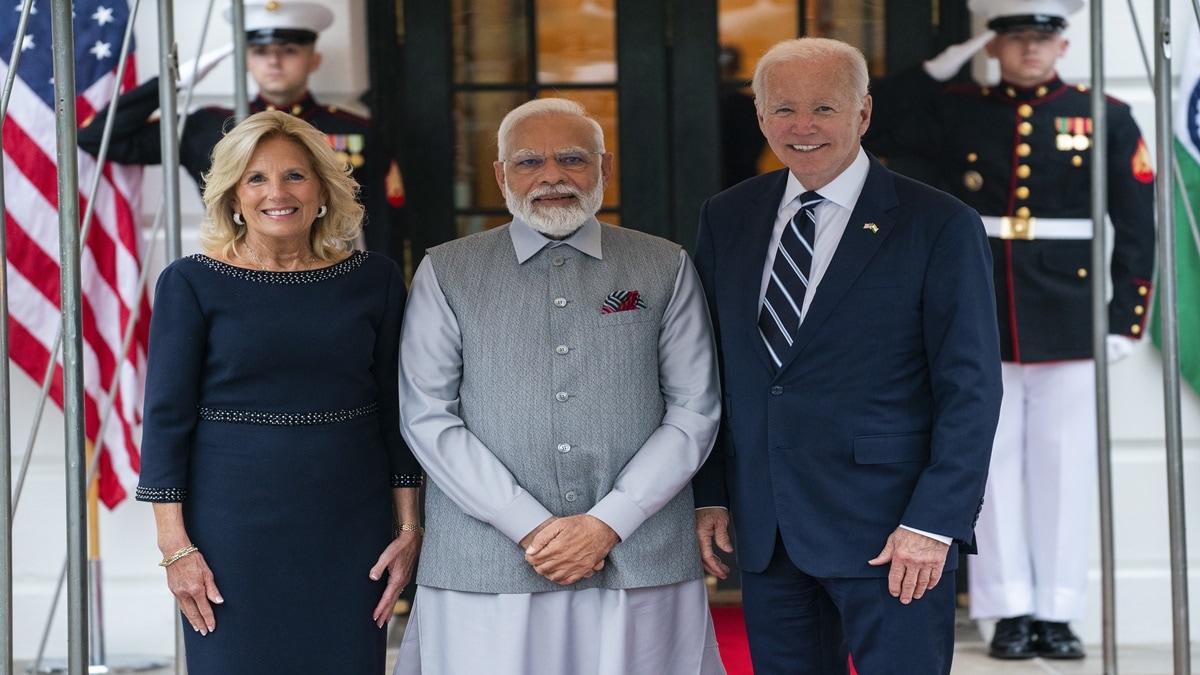 US President, First Lady host PM Modi for intimate dinner at White ...