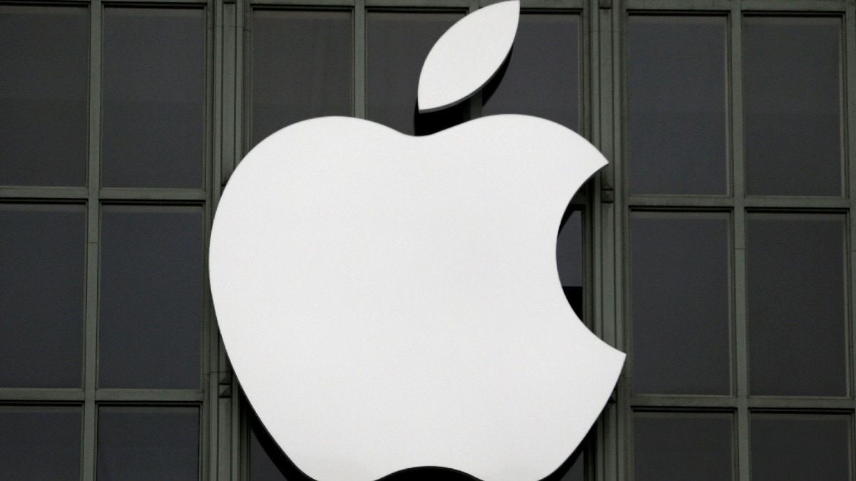 Apple iMac with 32-inch display in works, to launch by 2025: Report ...