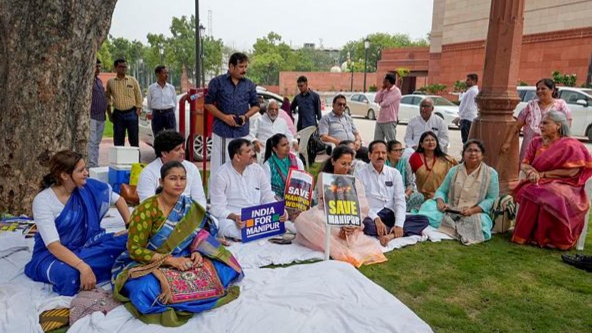 Delhi: AAP plans mega offensive against BJP, Opposition seeks Kejriwal’s resignation - India ...