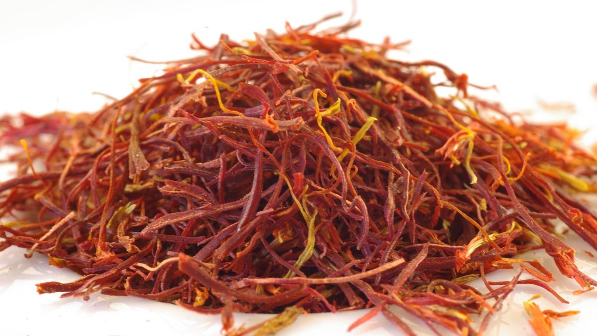 At Rs 5 lakh/kg, Kashmir's saffron beats silver varq in price race ...