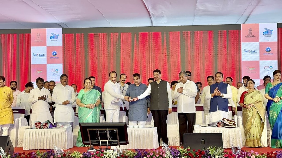 Nitin Gadkari launches much-awaited multi-level flyover at Pune’s ...