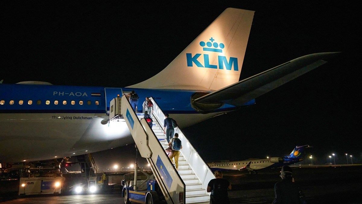 Air France-KLM to place order for 50 A350 to renew long-haul fleet ...