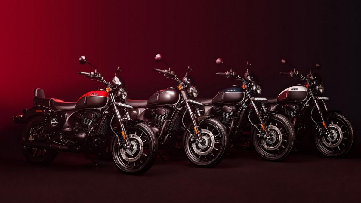 New Jawa 42 Dual Tone and Yezdi Roadster launched at Rs 1.98 lakh ...
