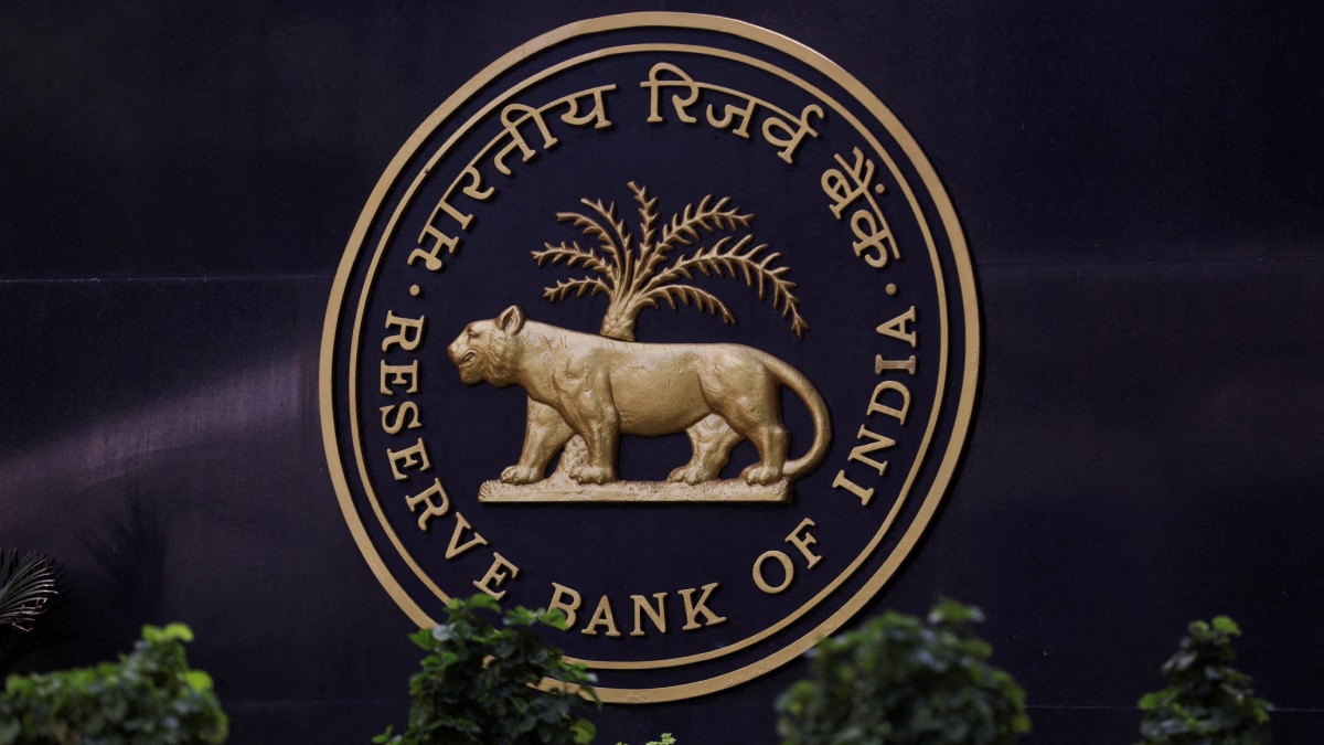 RBI decides to withdraw incremental CRR in phased manner - Banking ...