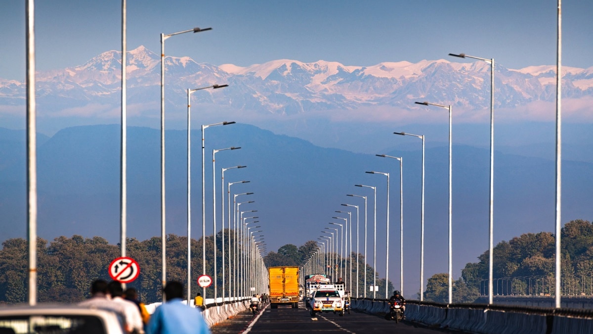 Assam CM Himanta Biswa joins viral trend 'Just looking like a WOW ...