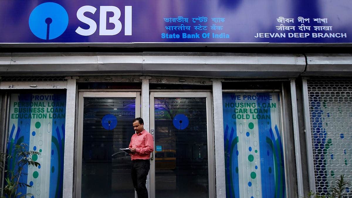 Lending rates may fall from middle of next year: Khara - Banking ...