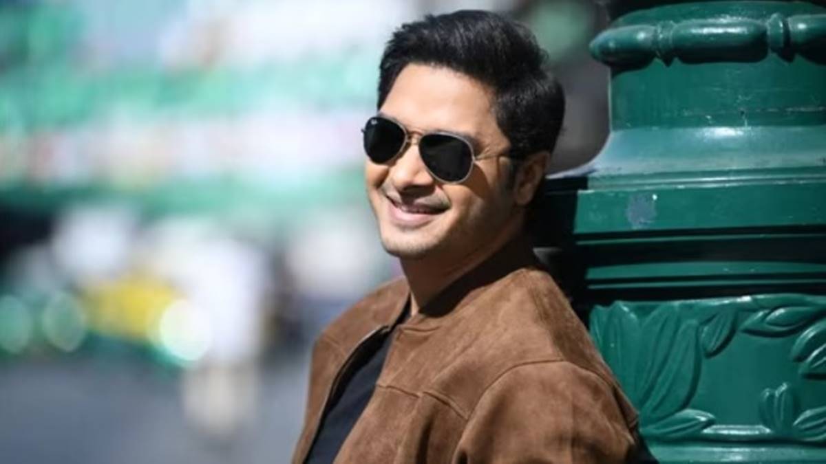 Actor Shreyas Talpade suffers a heart attack, undergoes angioplasty ...