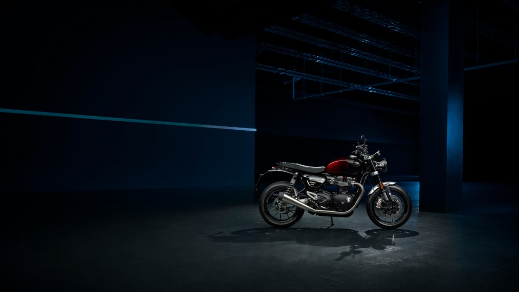 Triumph launches Stealth Edition Bonneville range at IBW 2023 - Bike ...